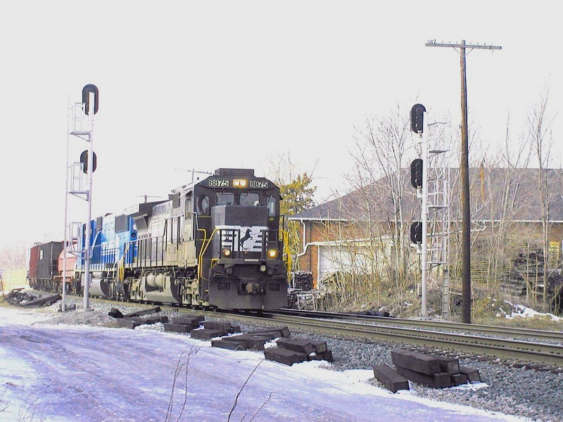 NS 8875